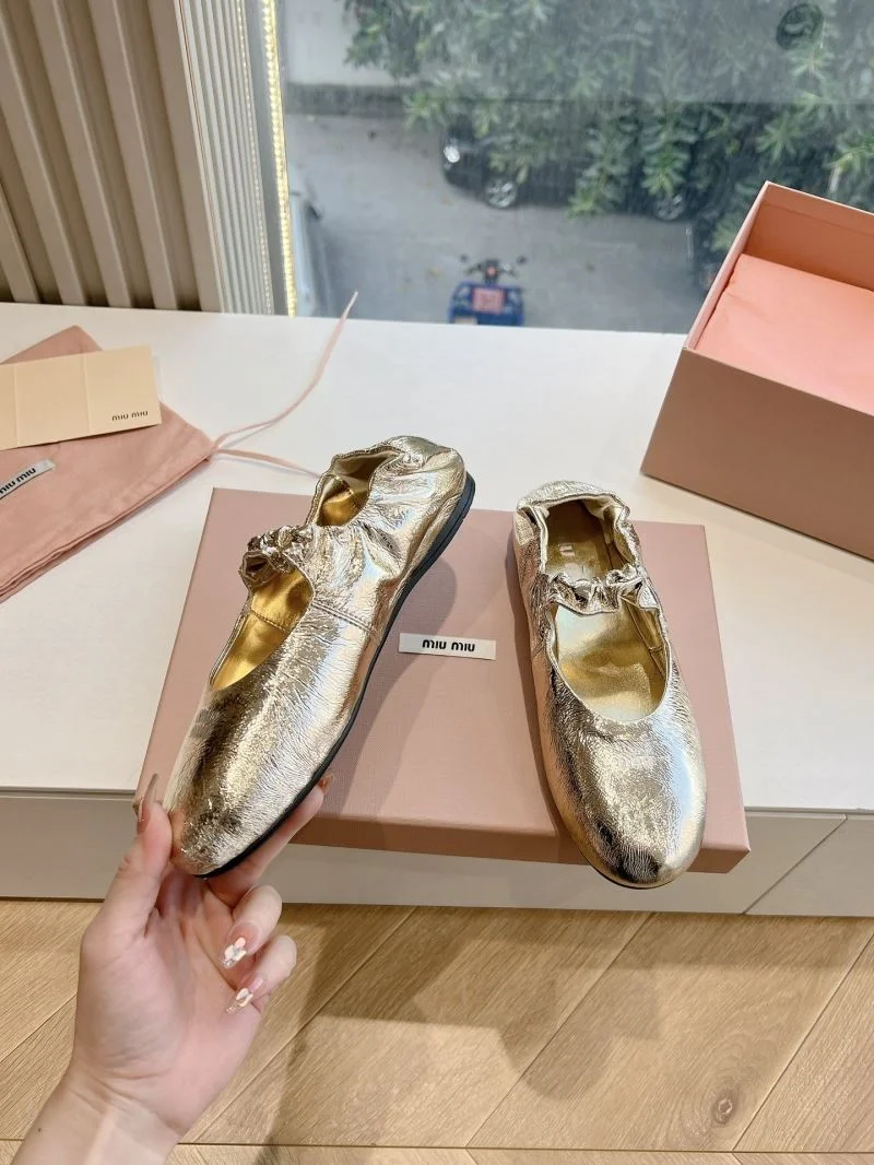Accurate model Miu Miu Shoes