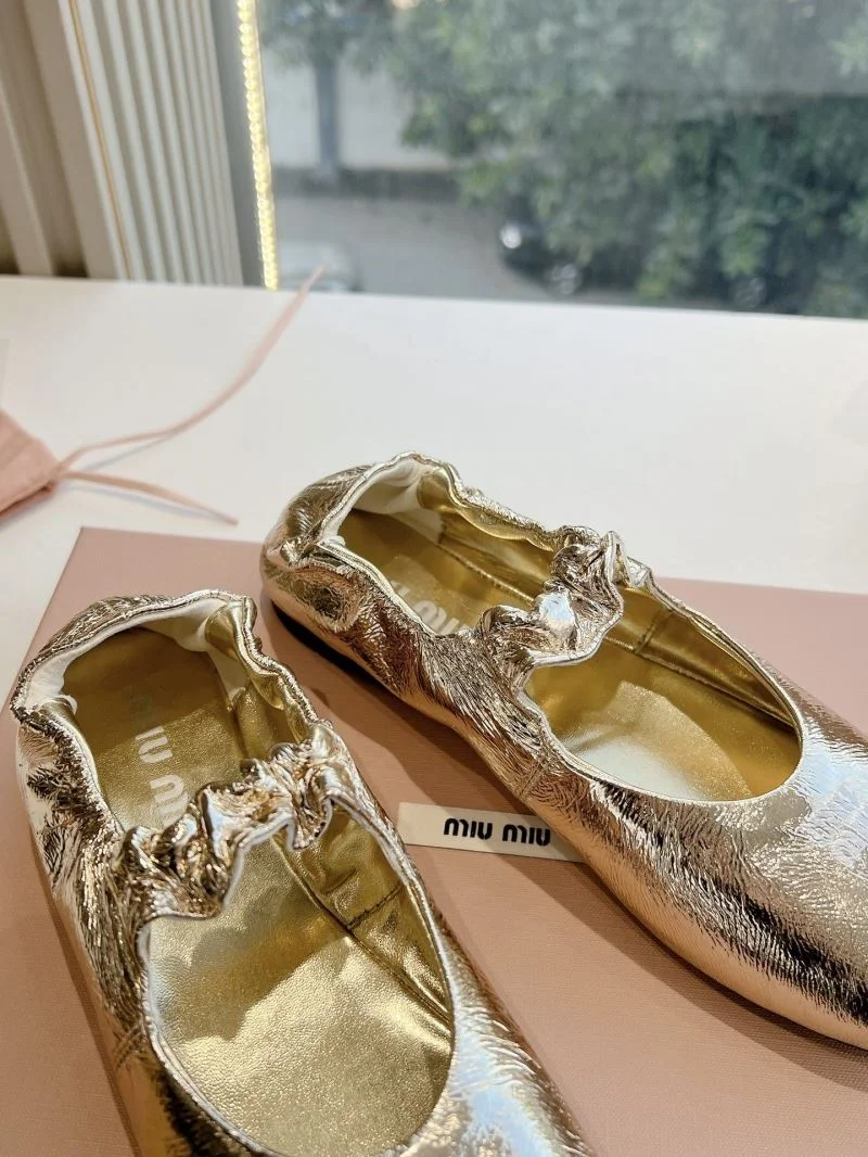 Accurate model Miu Miu Shoes
