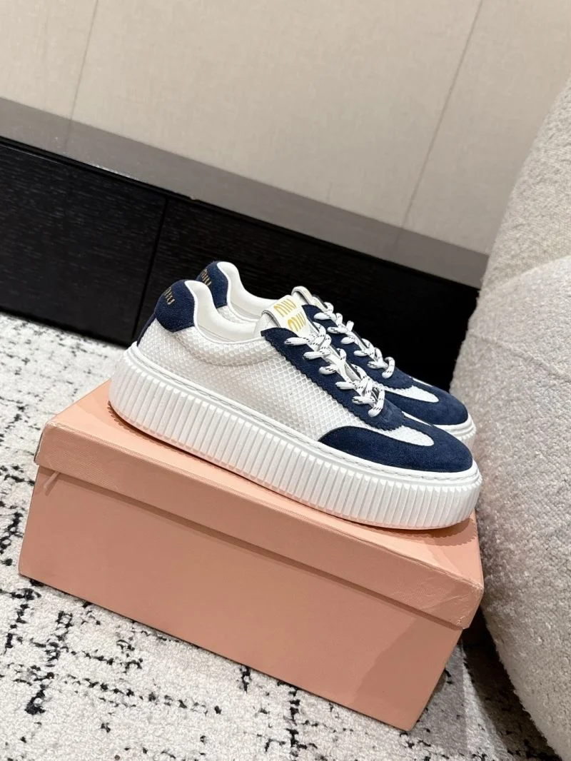 Top mirror Miu Miu Shoes