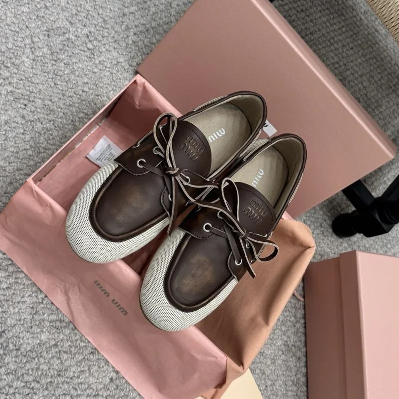 Top mirror Miu Miu Shoes