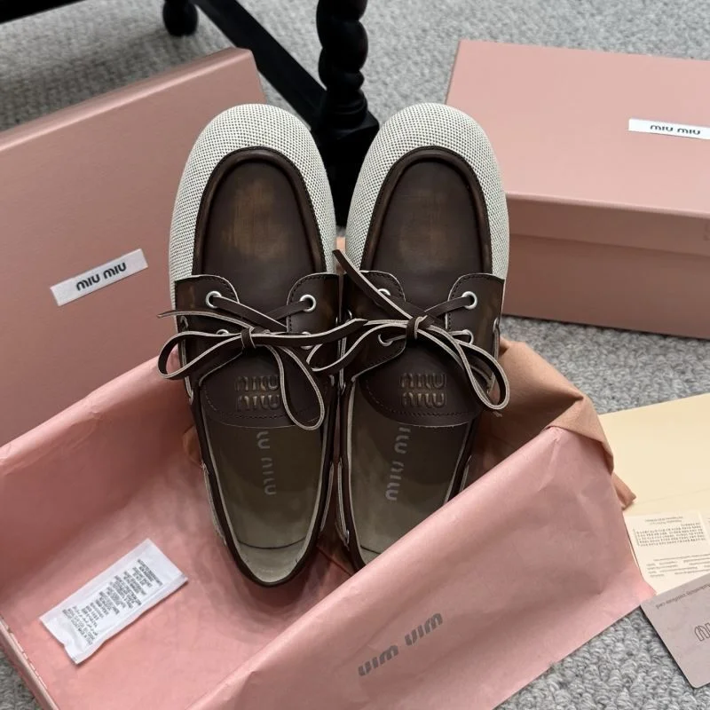Top mirror Miu Miu Shoes