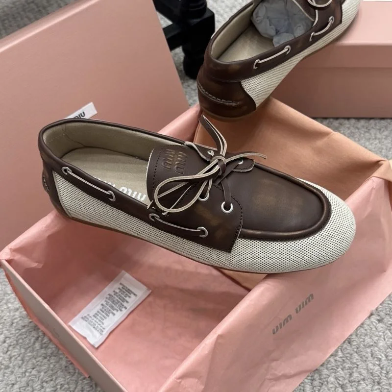 Top mirror Miu Miu Shoes