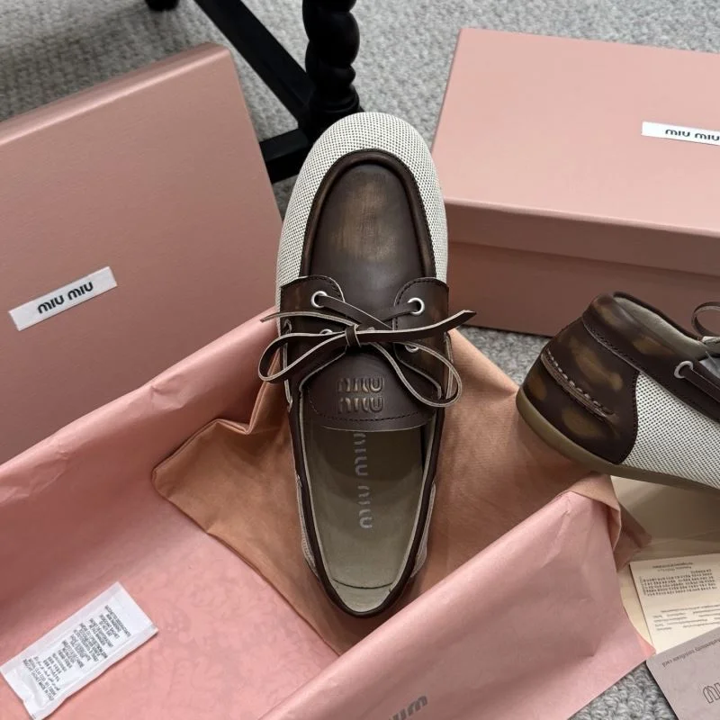 Top mirror Miu Miu Shoes