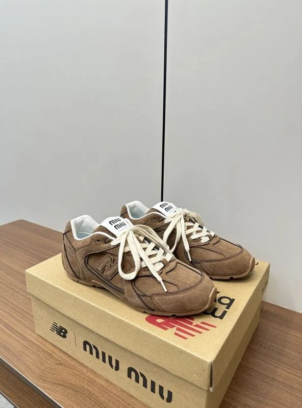 Accurate model Miu Miu Shoes