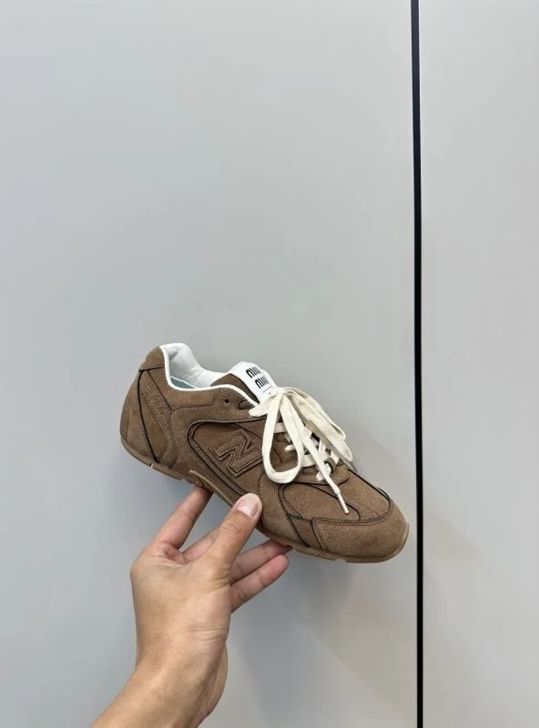 Accurate model Miu Miu Shoes