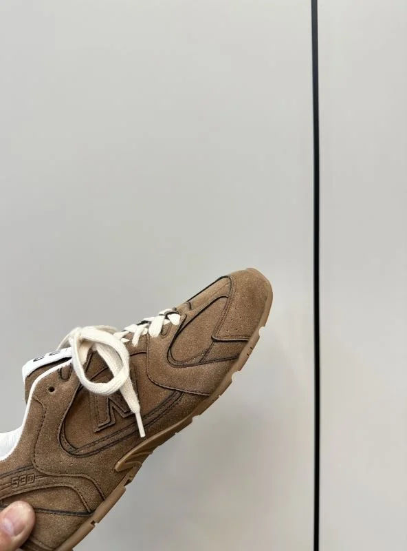Accurate model Miu Miu Shoes