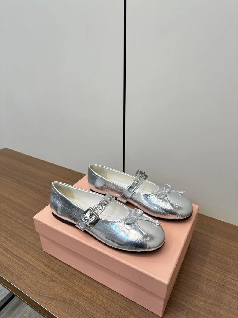 Top match Miu Miu Shoes