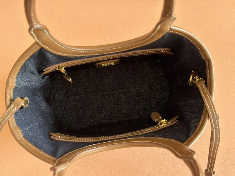 Cut-rate Miu Miu Shopping Bags