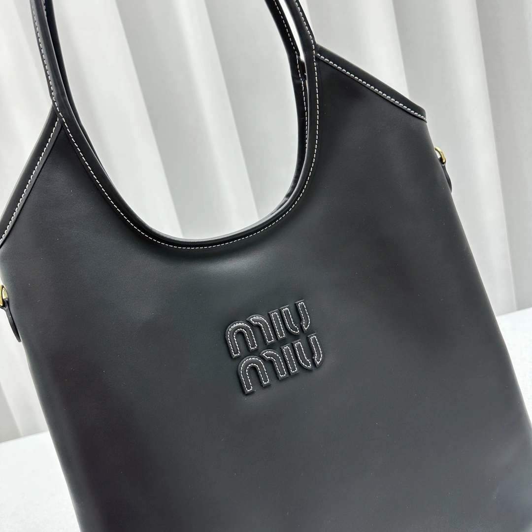 Top match Miu Miu Shopping Bags