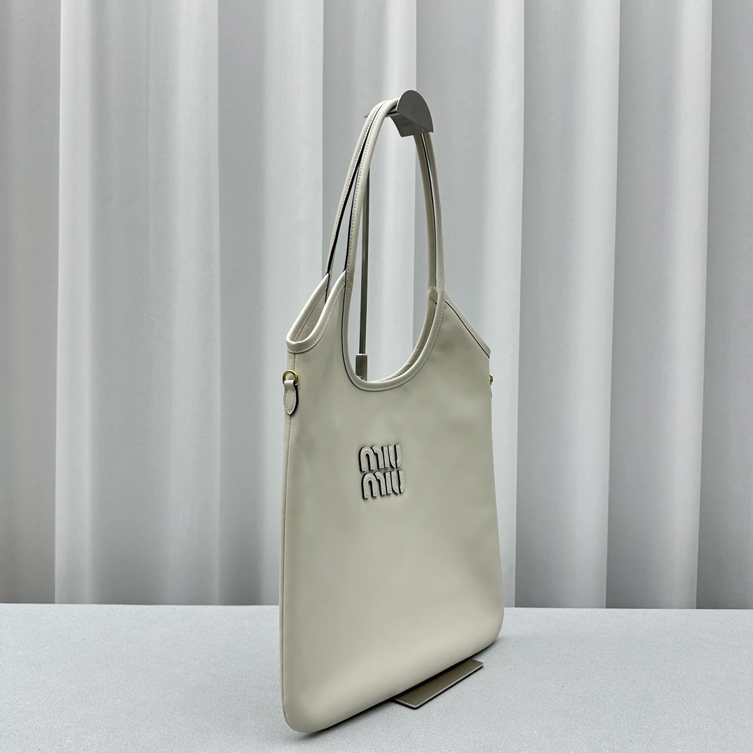 High fidelity Miu Miu Shopping Bags