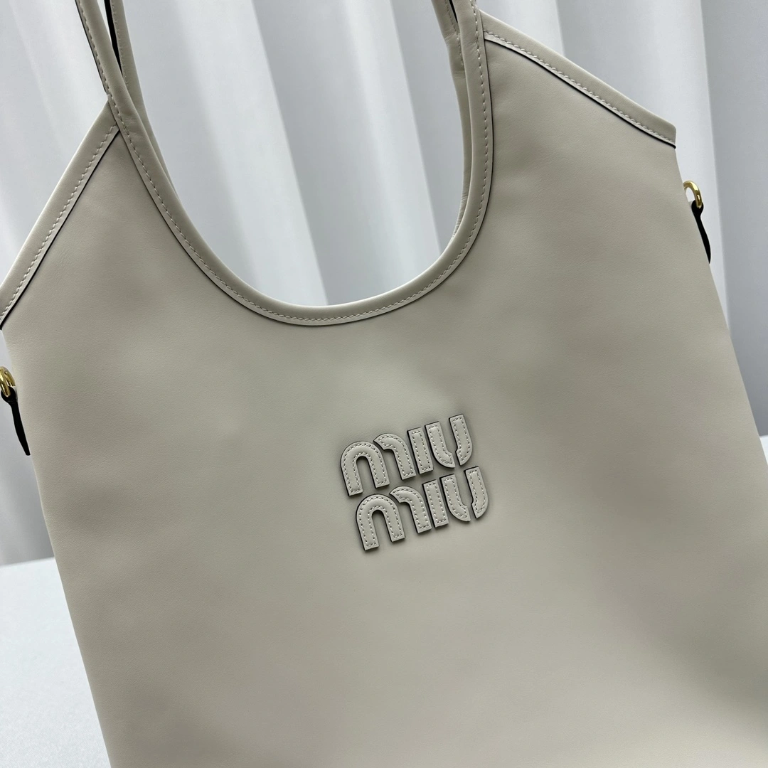 High fidelity Miu Miu Shopping Bags