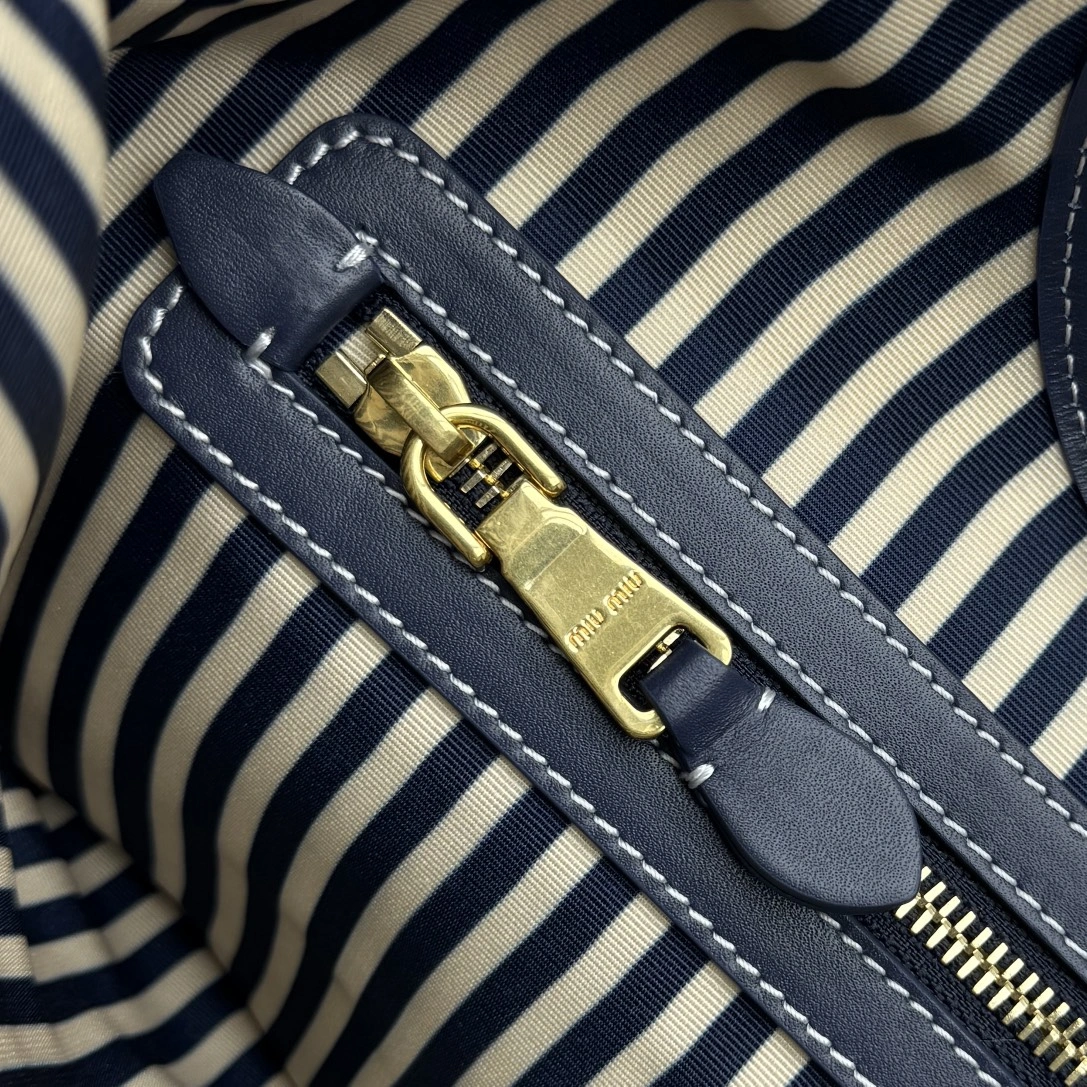 Top mirror Miu Miu Shopping Bags