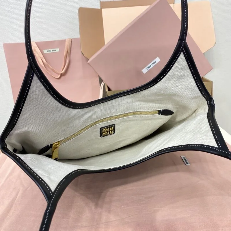 Accurate model Miu Miu Shopping Bags