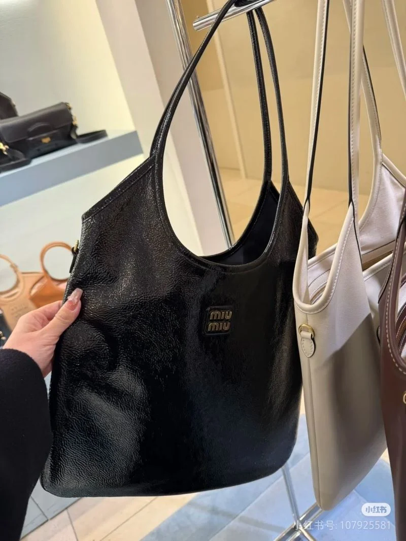 Cut-rate Miu Miu Shopping Bags