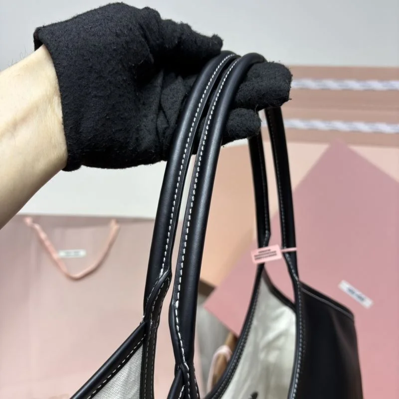 Low-cost Miu Miu Shopping Bags
