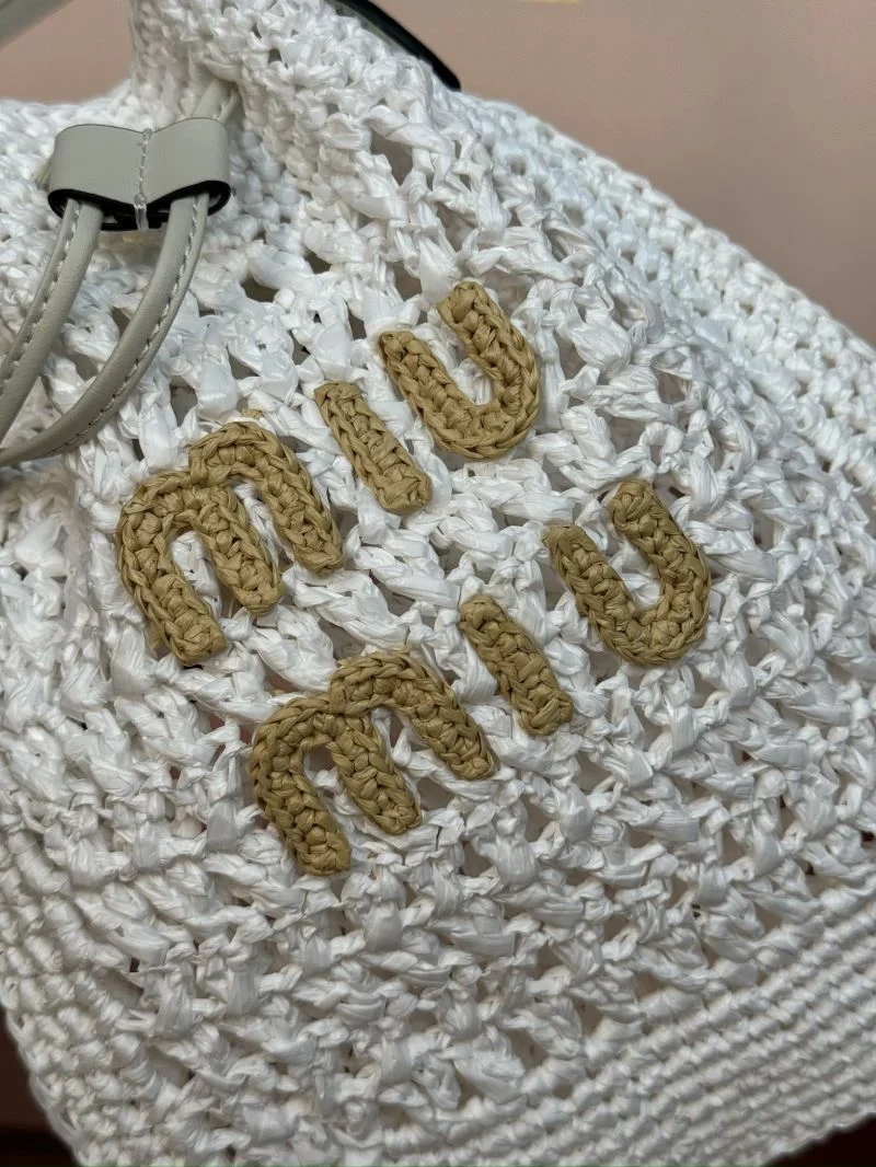 Accurate model Miu Miu Shopping Bags