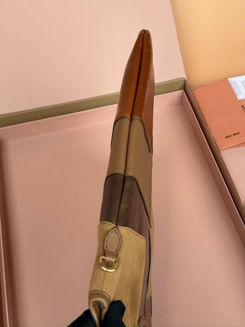 Reasonably priced Miu Miu Shopping Bags