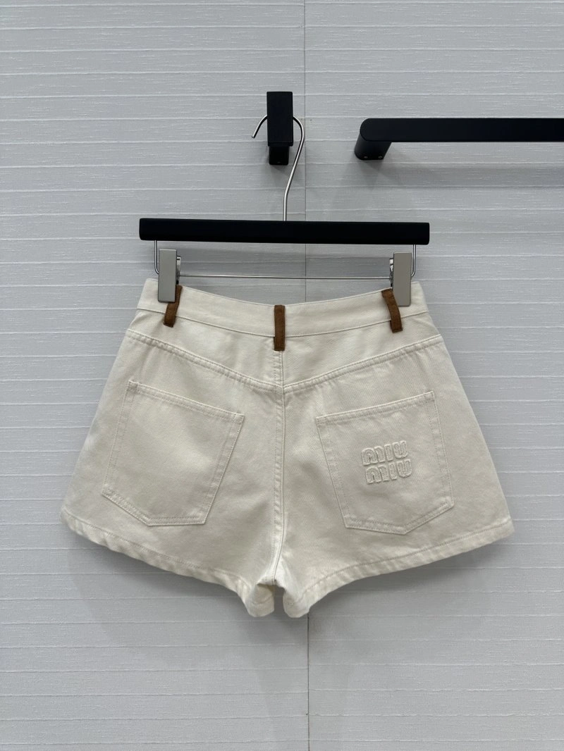 Bargain Miu Miu Short Pants