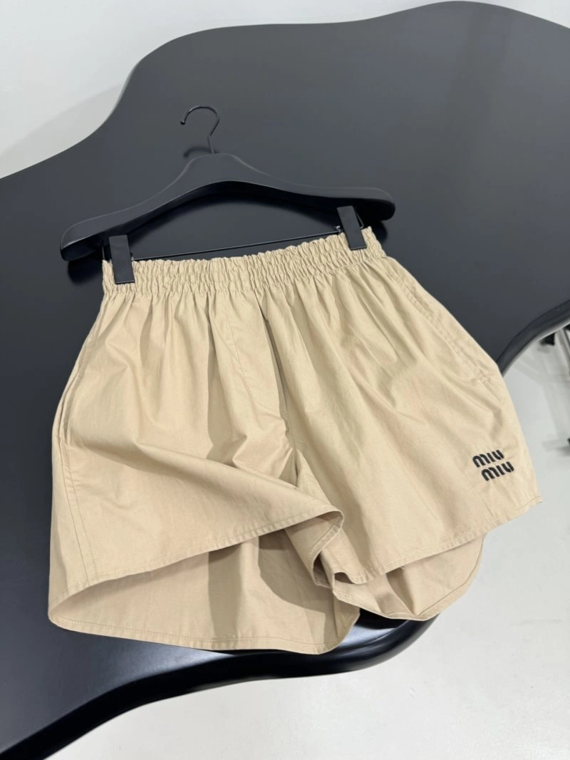 Top match Miu Miu Short Pants