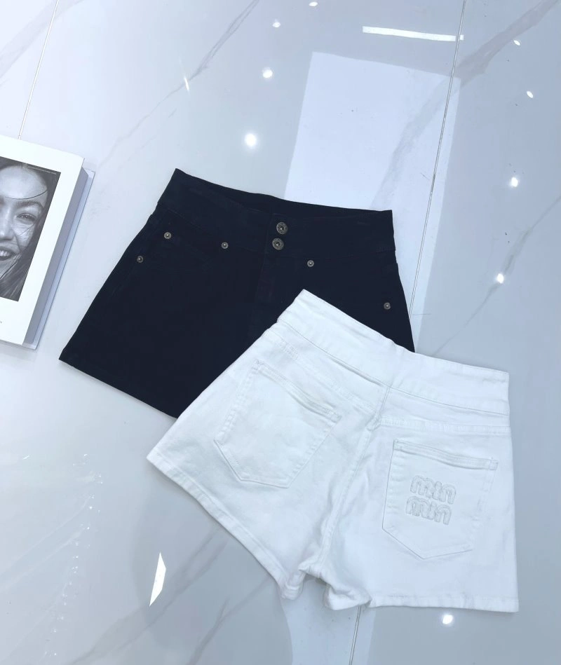 Brand-original Miu Miu Short Pants
