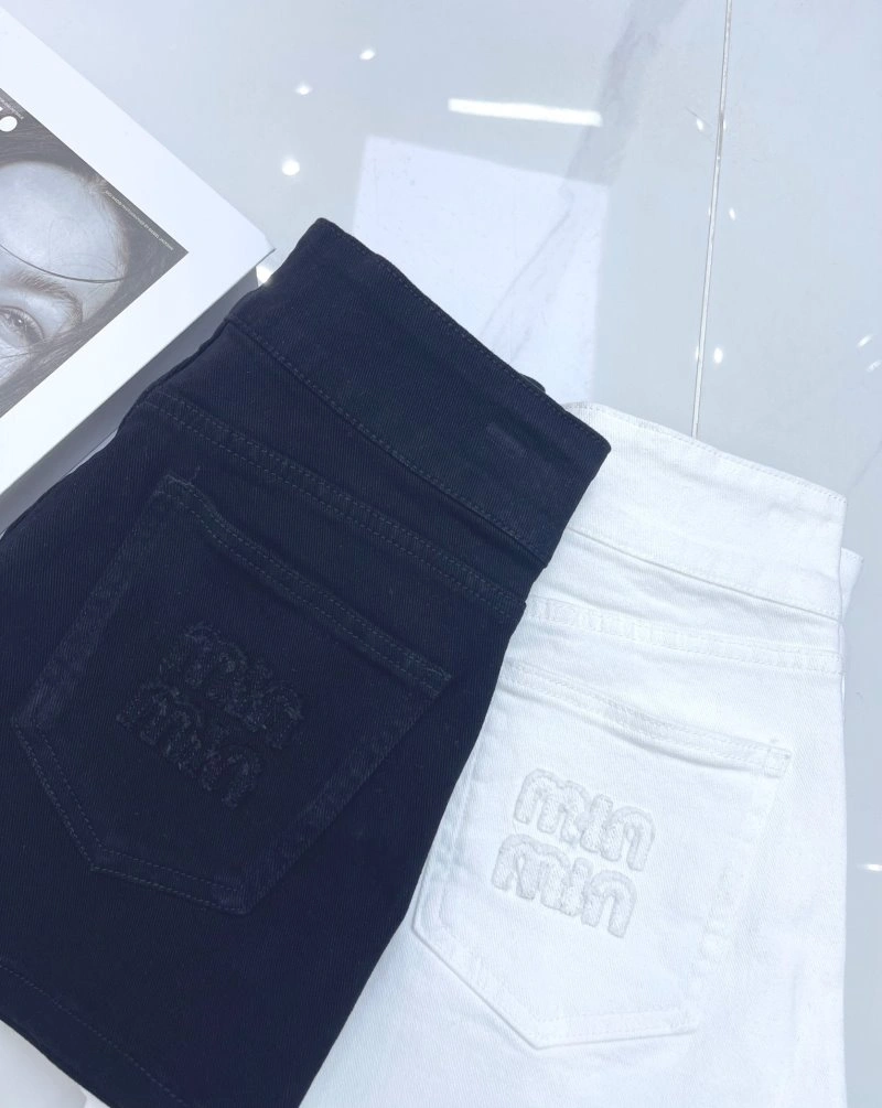 Brand-original Miu Miu Short Pants