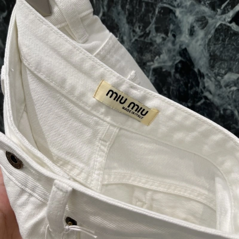 Top match Miu Miu Short Pants