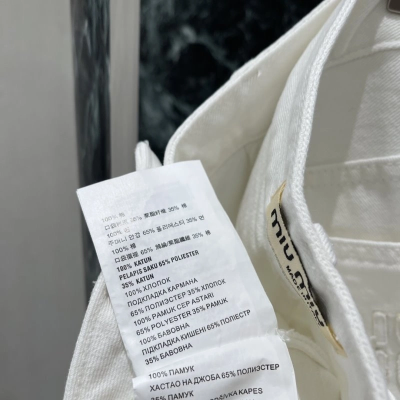 Top match Miu Miu Short Pants