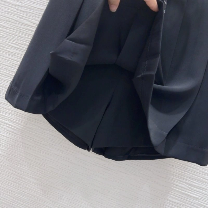 Accurate model Miu Miu Short Pants