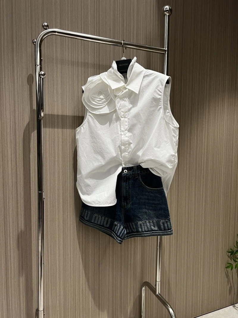 Cut-rate Miu Miu Short Pants