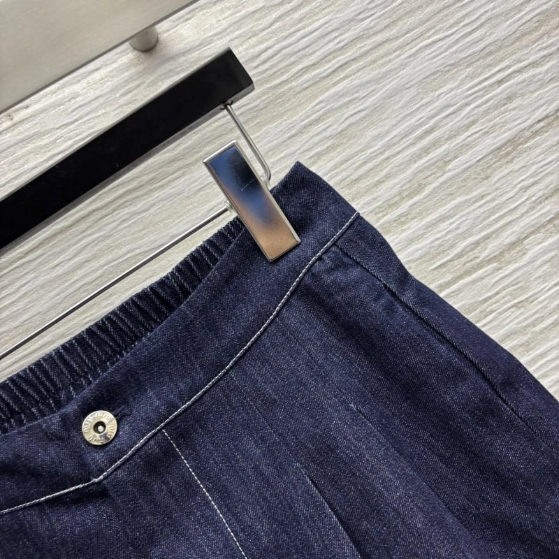 Low-cost Miu Miu Short Suits