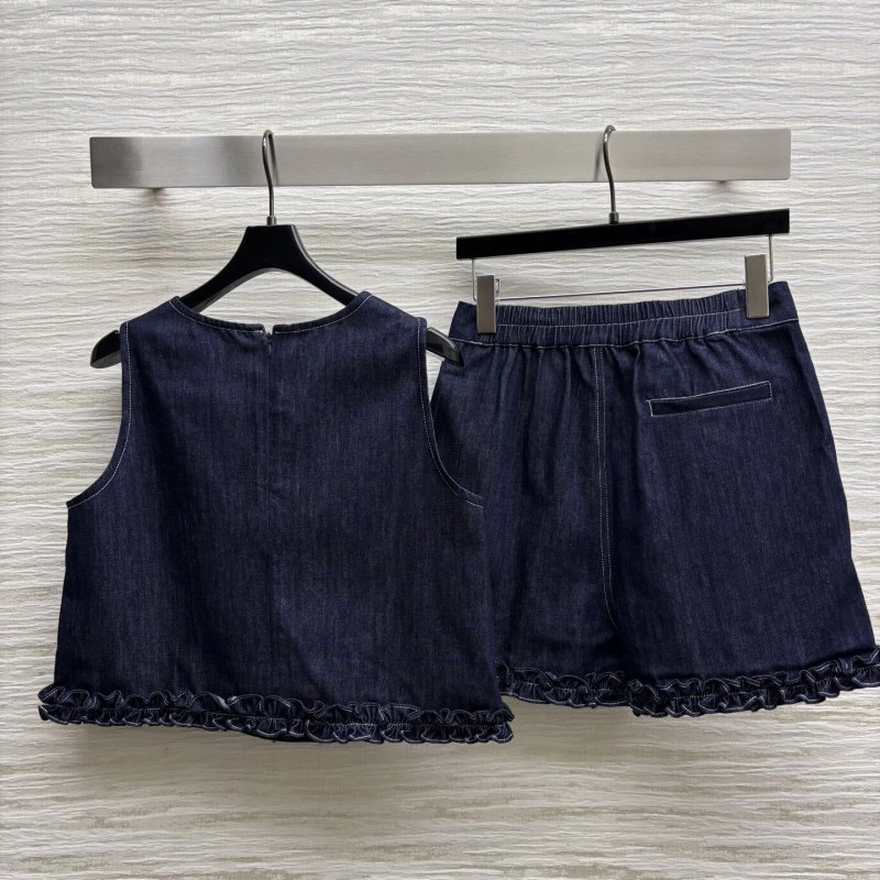 Low-cost Miu Miu Short Suits