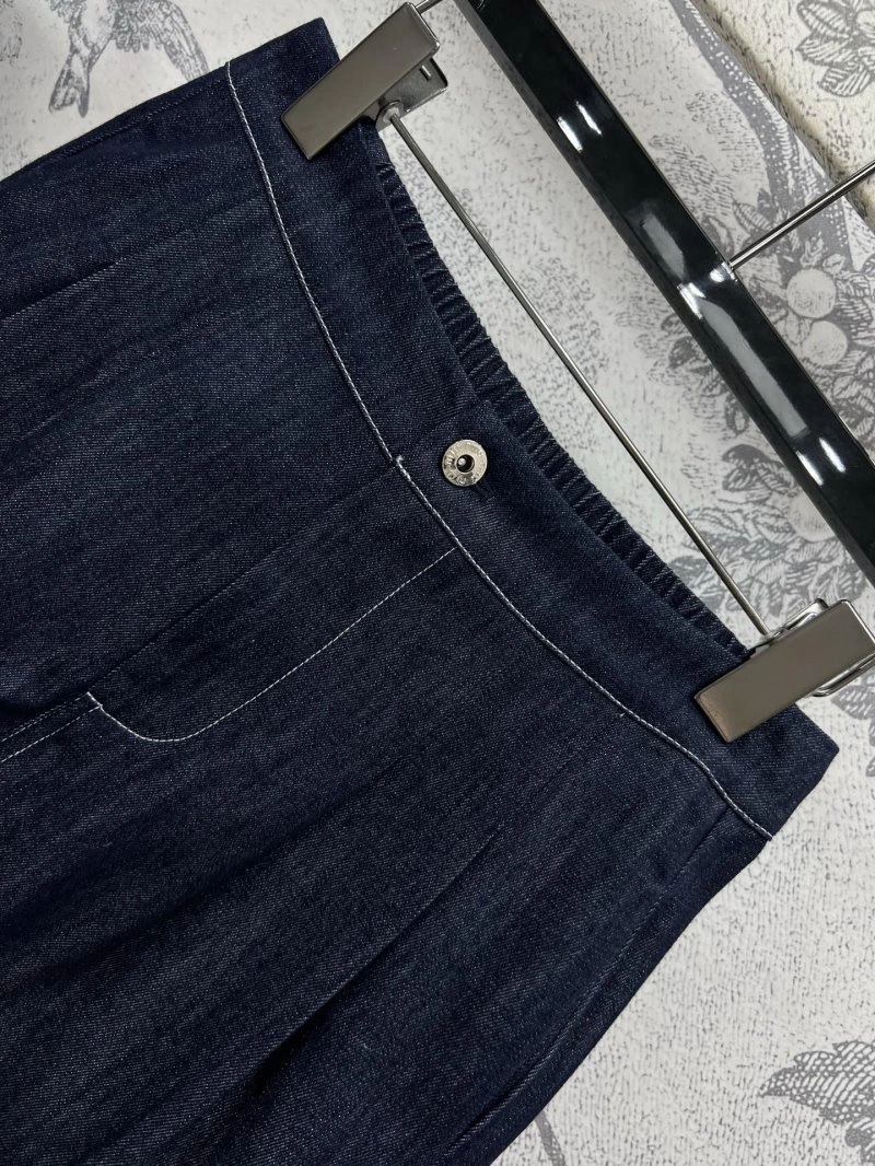 Factory-made Miu Miu Short Suits