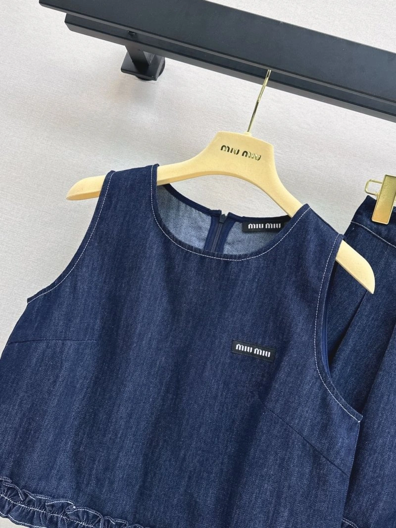 High accuracy Miu Miu Short Suits