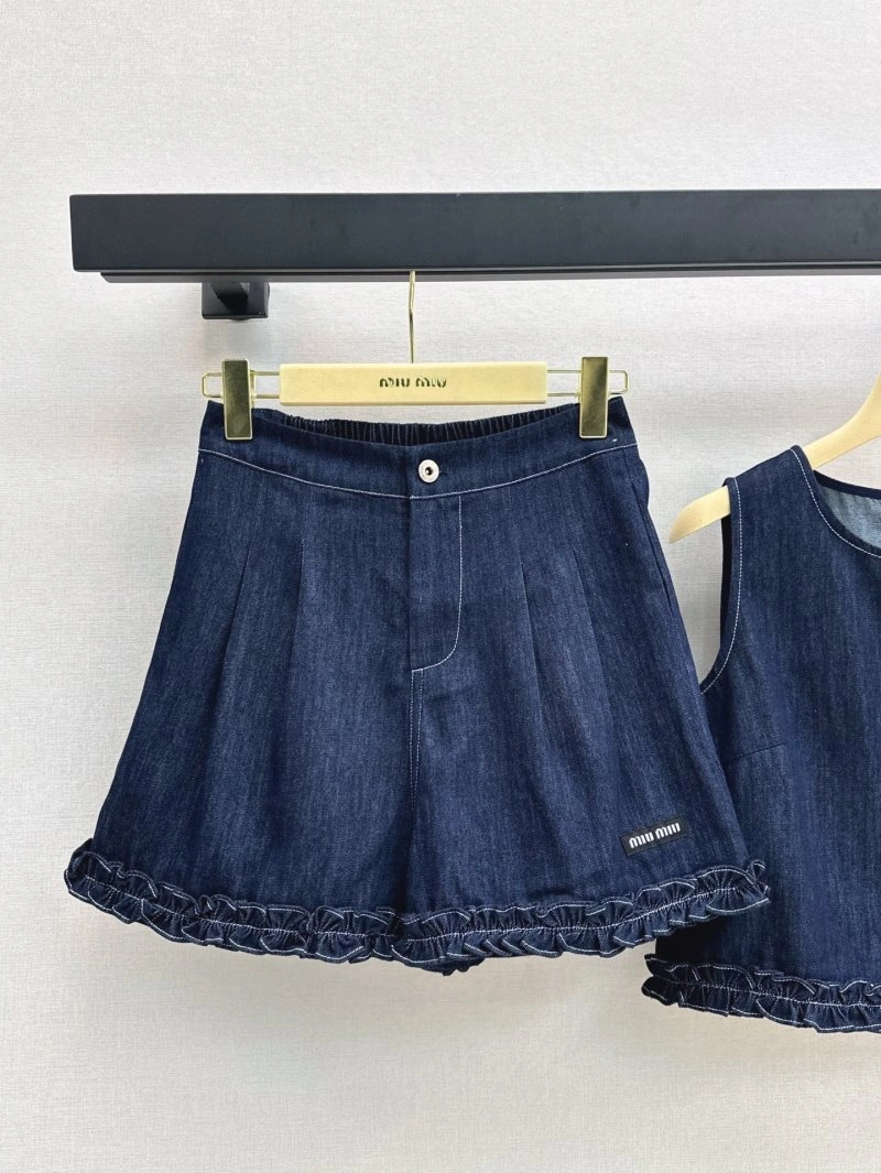 High accuracy Miu Miu Short Suits