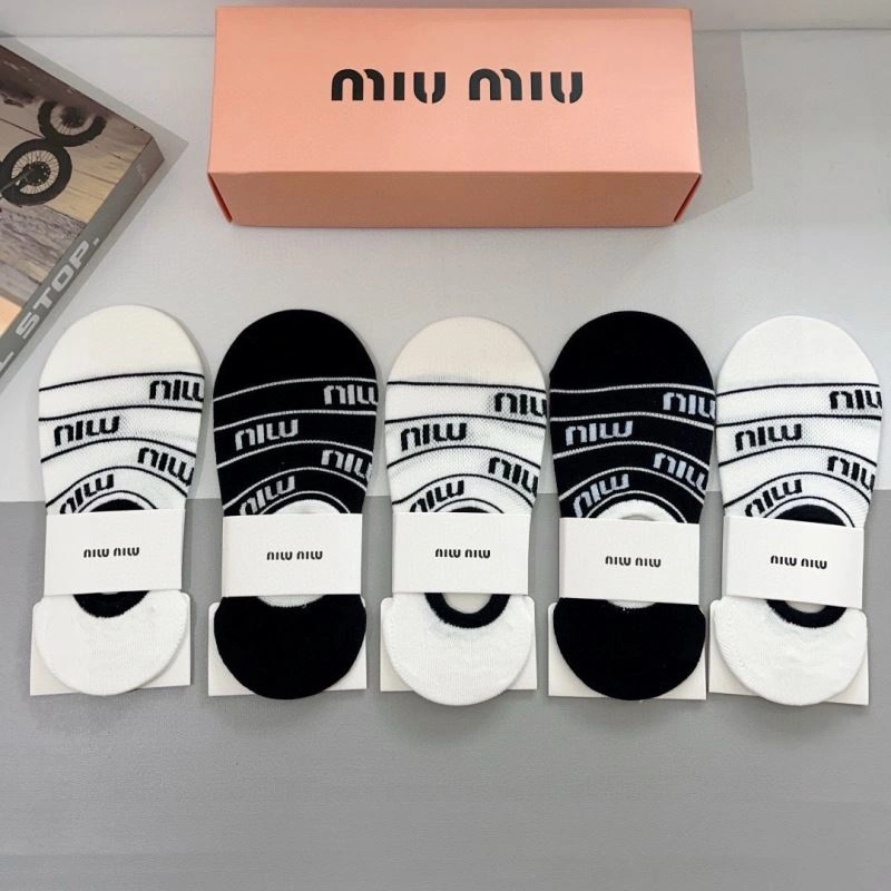 Low-cost Miu Miu Socks