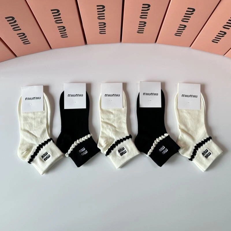 Exact replica Miu Miu Socks
