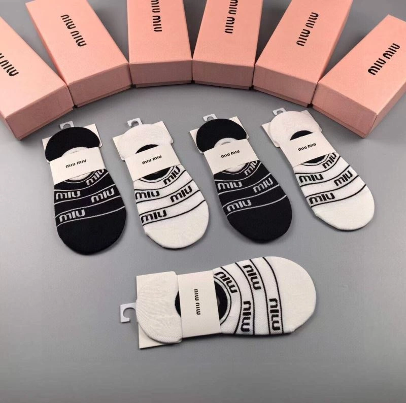 Factory-made Miu Miu Socks
