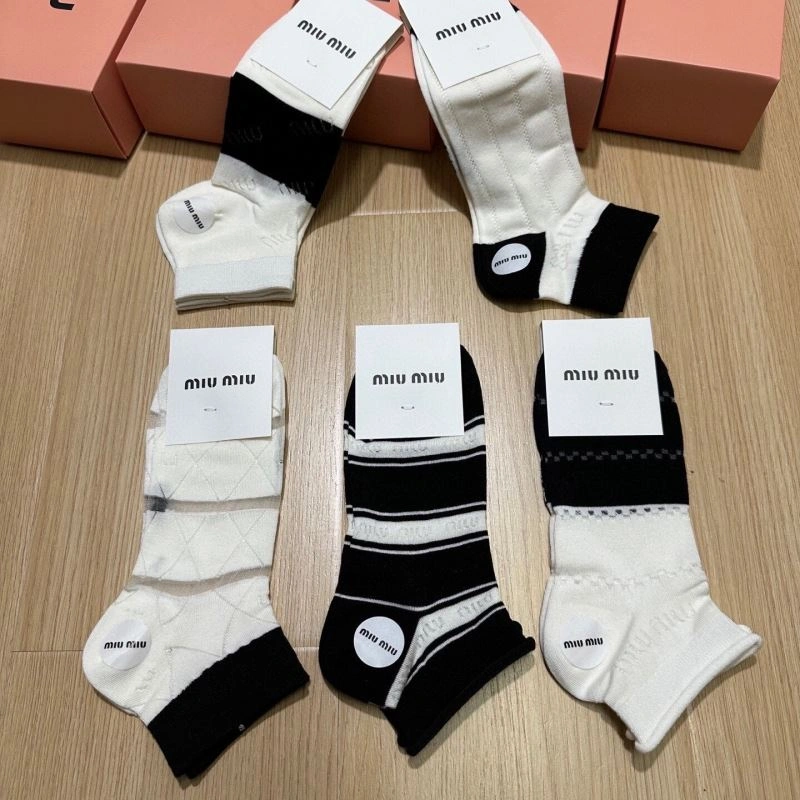 Bargain Miu Miu Socks
