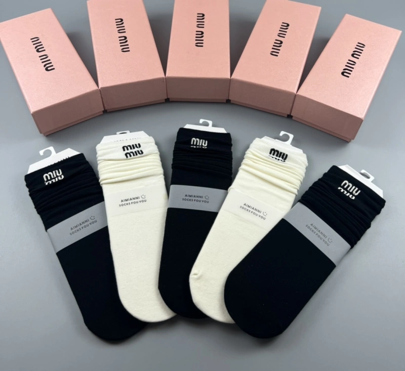 Affordable Miu Miu Socks