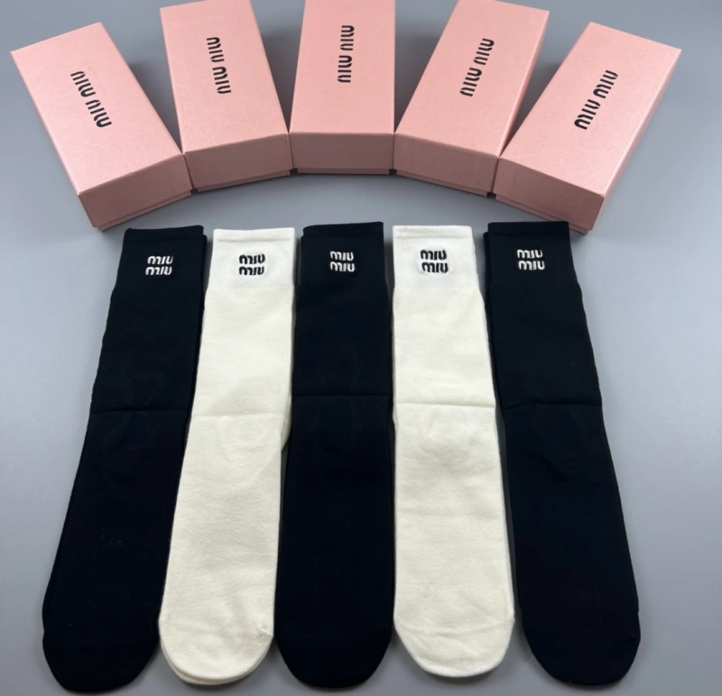 Affordable Miu Miu Socks