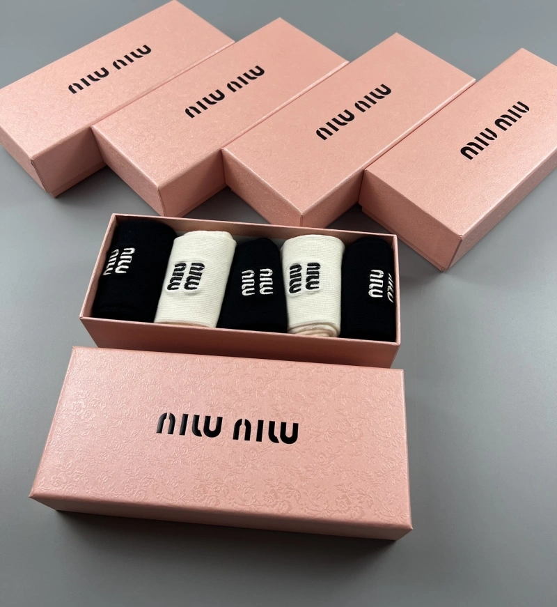 Affordable Miu Miu Socks