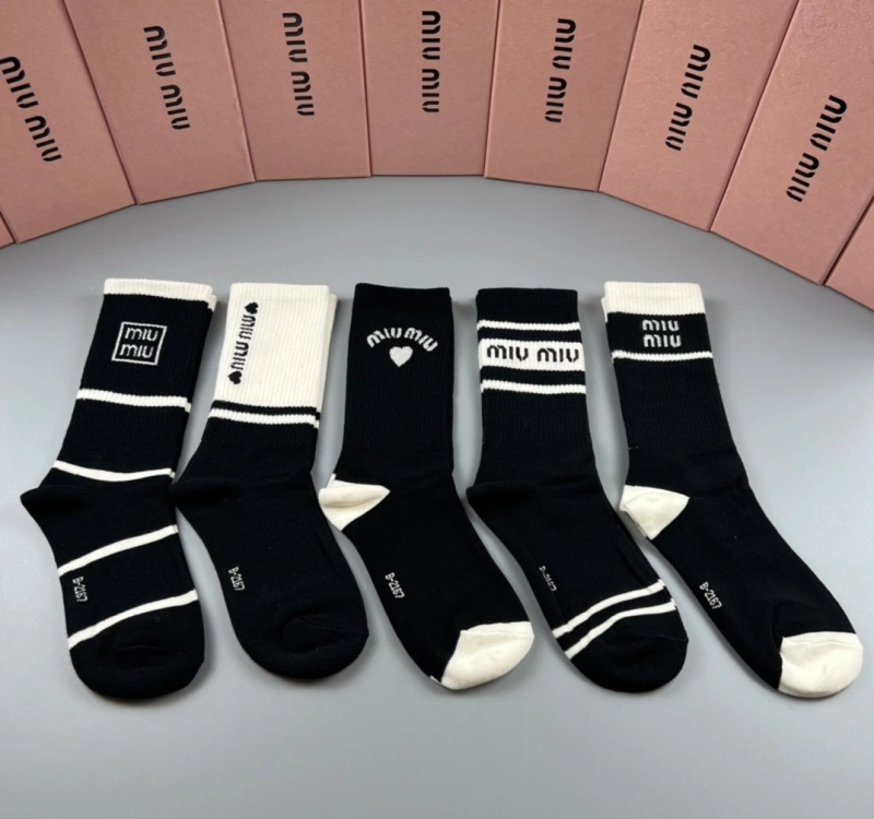 Low-cost Miu Miu Socks