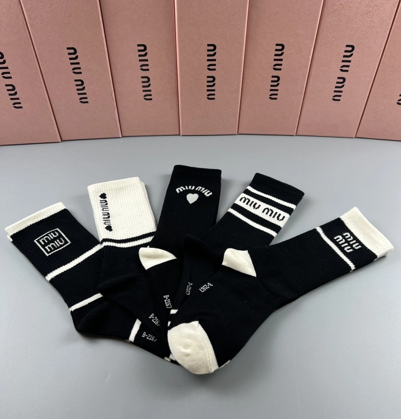Low-cost Miu Miu Socks