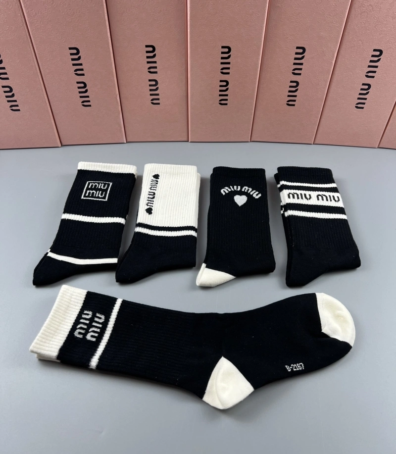 Low-cost Miu Miu Socks