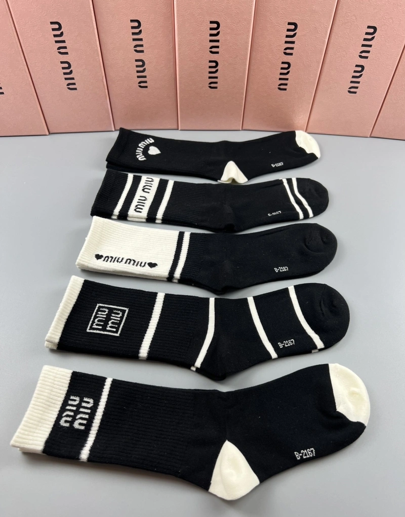 Low-cost Miu Miu Socks