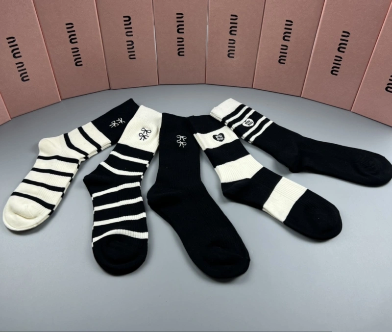 High accuracy Miu Miu Socks