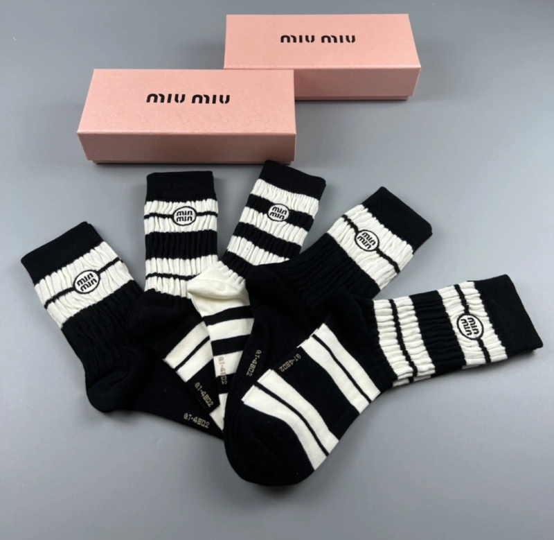 Affordable Miu Miu Socks