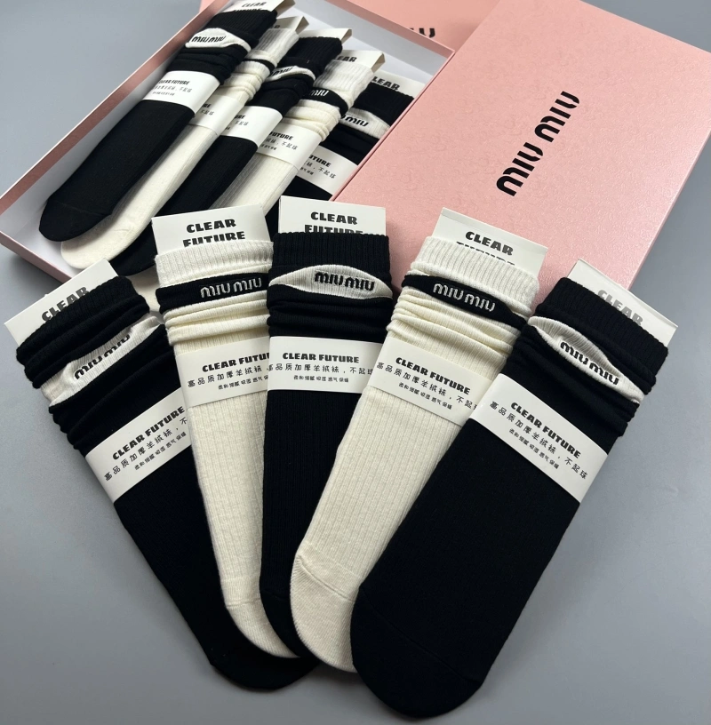 Inexpensive Miu Miu Socks