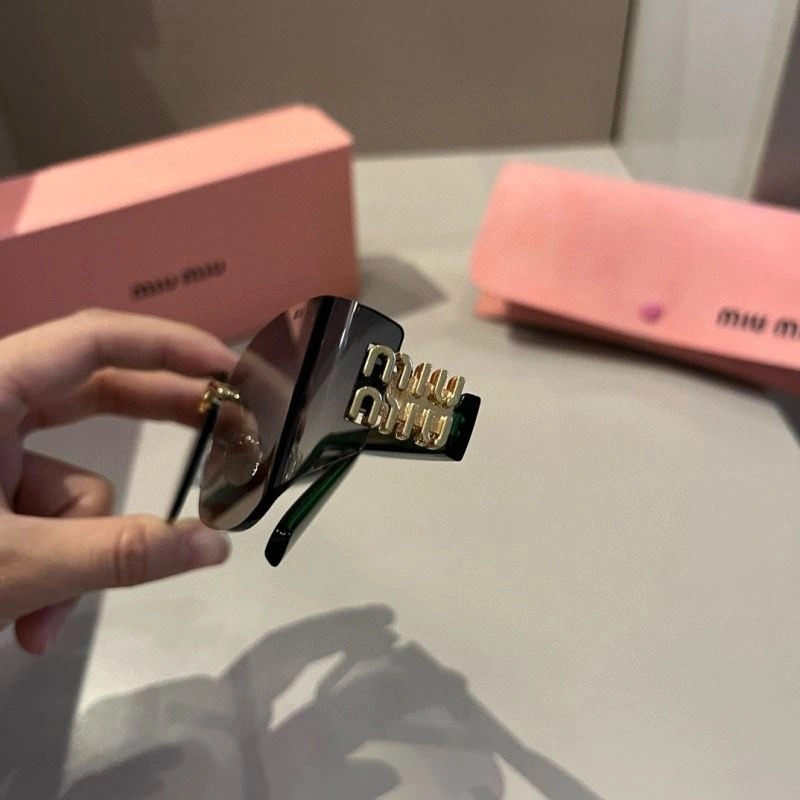 Inexpensive Miu Miu Sunglasses