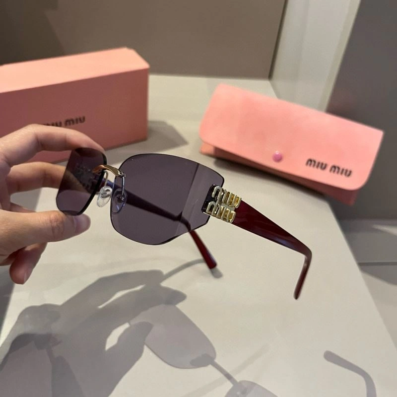 Bargain Miu Miu Sunglasses